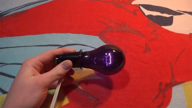 How to Make Black Lights Step-by-Step Guides with Photos
