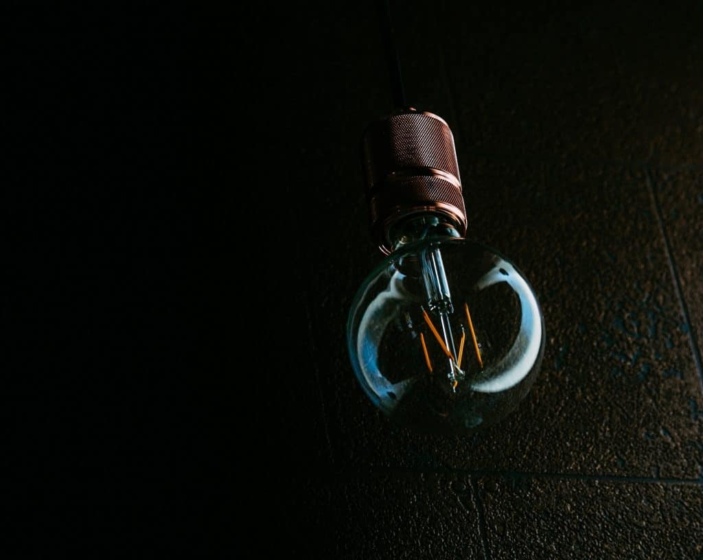 Black Light Bulbs - Buyer's Guide StageBibles